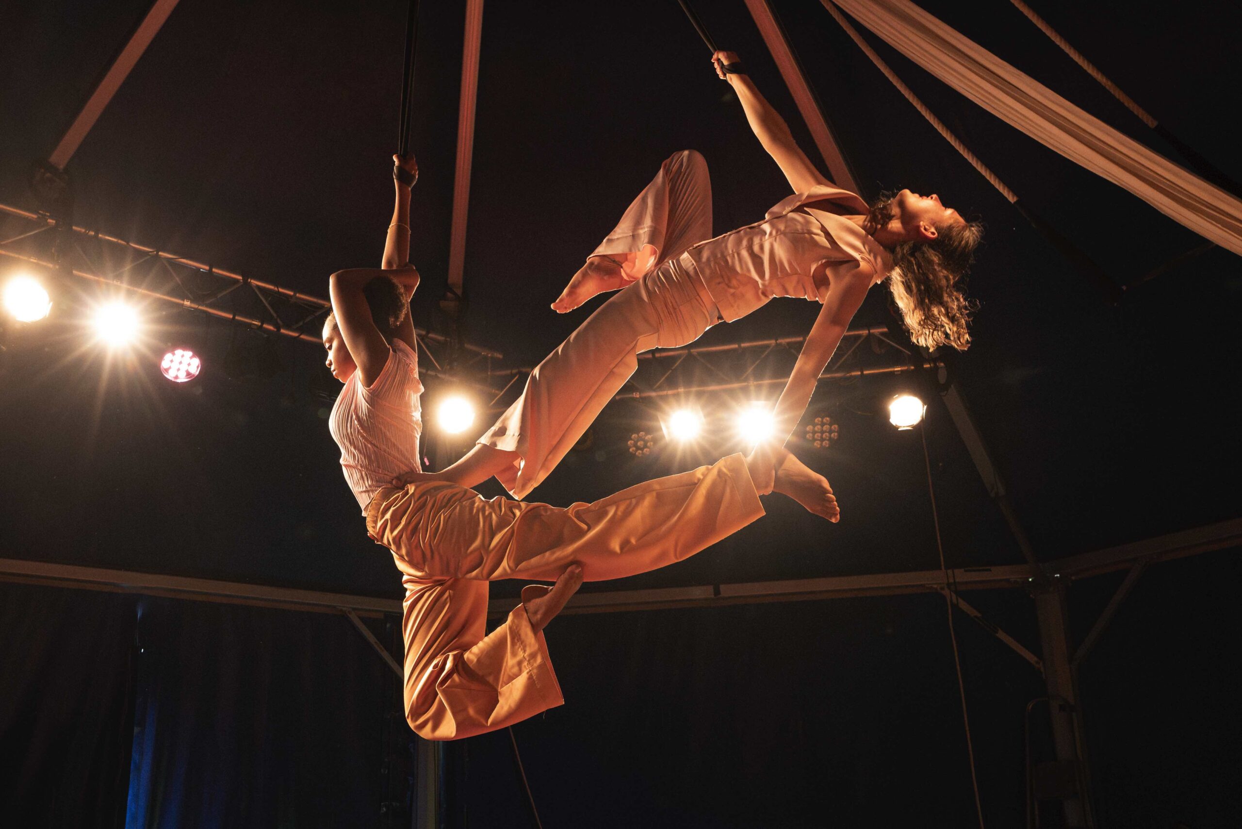 Tournee 2024: Grosse Begeisterung, wenig Bares - Jugendzirkus Robiano